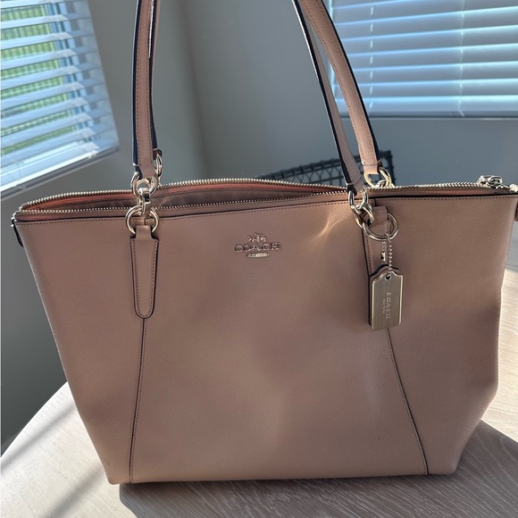 Coach | Bags | Coach Ava Tote | Poshmark